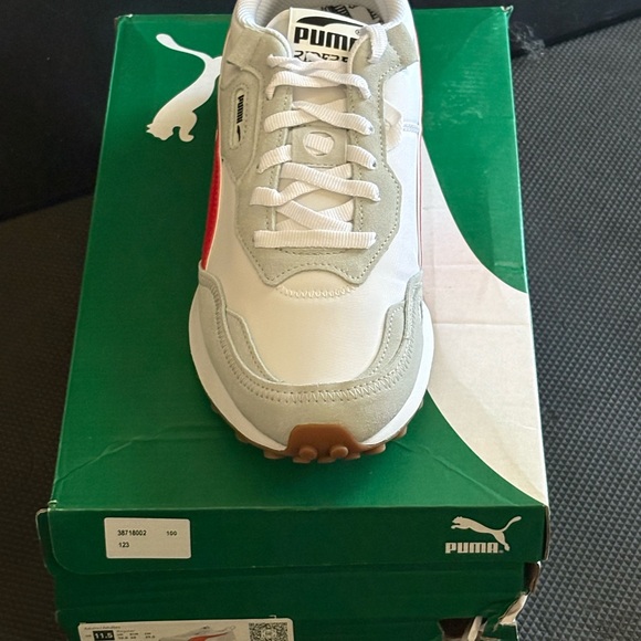 Puma | Shoes | Puma White And Red Sneakers | Poshmark